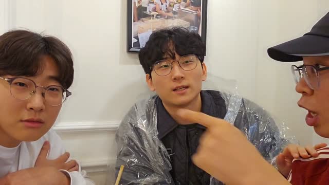 [클립]Mk미디어 in홍콩 첫끼 메뉴설명 김민교 | SOOP VOD