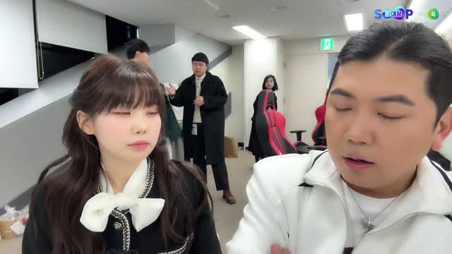 [캐치]우정잉 : 이 분 진짜 대단하시죠? ㅋㅋ조롱인데 | SOOP VOD