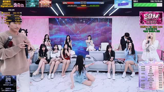 [클립] s시조새s에게 별풍선 10000개 선물 | SOOP VOD