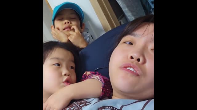 [캐치] 이모 예뻐졌어? | SOOP VOD