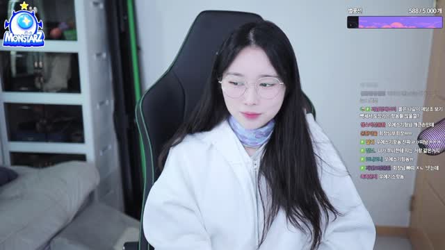 [클립] 임조이1111에게 별풍선 252개 선물 | SOOP VOD