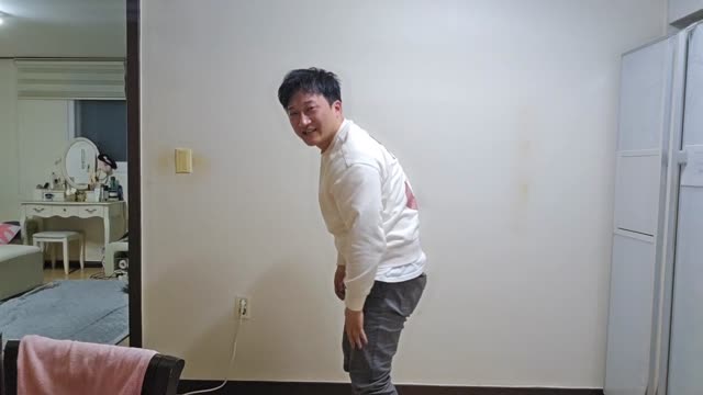 [클립]하루사이에 뭔일이 일어난거죠?x애견xNB조성근 | SOOP VOD