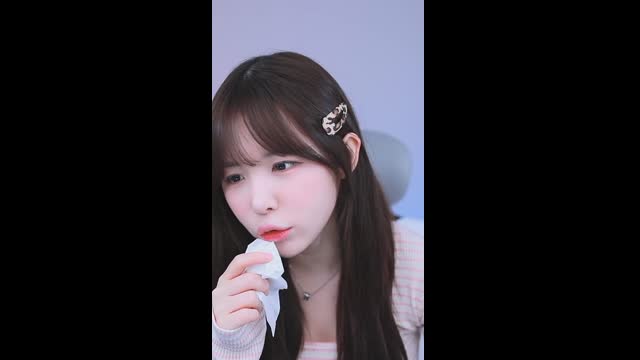 [캐치][츠캄] av배우 이름만 알고 품번은 모른다는 앵지 | SOOP VOD