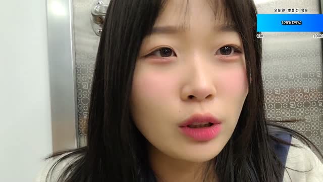 [클립]중단발로 자른 김순지 미모 ㅎㄷㄷ 서초회관 가는 중 | SOOP VOD