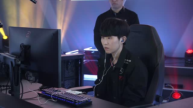 [캐치]BFX KBG vs T1 Hoseok | GROUP B WB MATCH | 2025 FSL SPRING | FC 온라인 | SOOP VOD