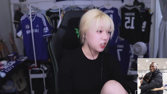 [클립] 뀨알에게 별풍선 192개 선물 | SOOP VOD