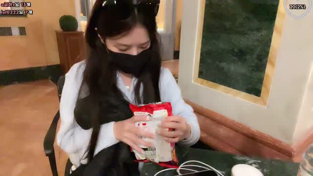 [클립] 란란_에게 별풍선 155개 선물 | SOOP VOD