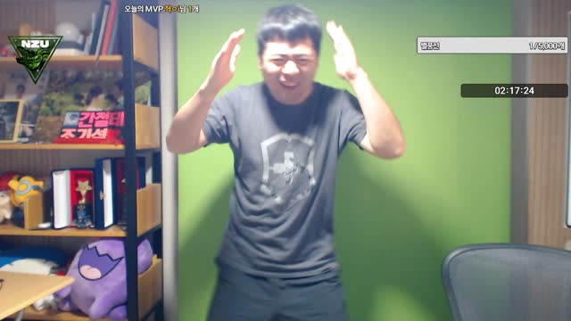 [클립] Sharp조기석에게 별풍선 882개 선물 | SOOP VOD