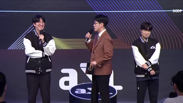 [클립][장윤철 vs 김민철] ASL S19 4강 2경기 | SOOP VOD