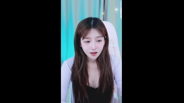 [캐치][신입여캠] 설레나 1st year Anniversary 혜밍님 방문에 감격 ~ | SOOP VOD
