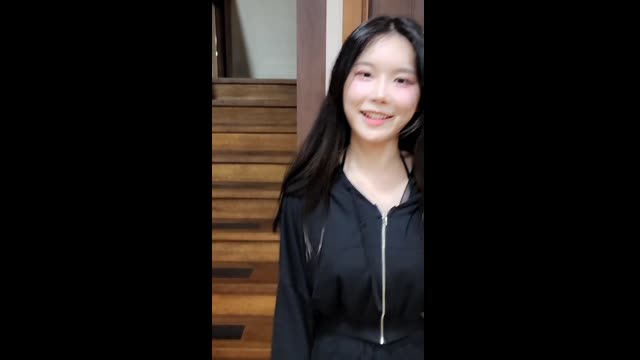 [캐치]안예슬x남순 잠시 후 비키니...1박2일 수니그룹MT | SOOP VOD