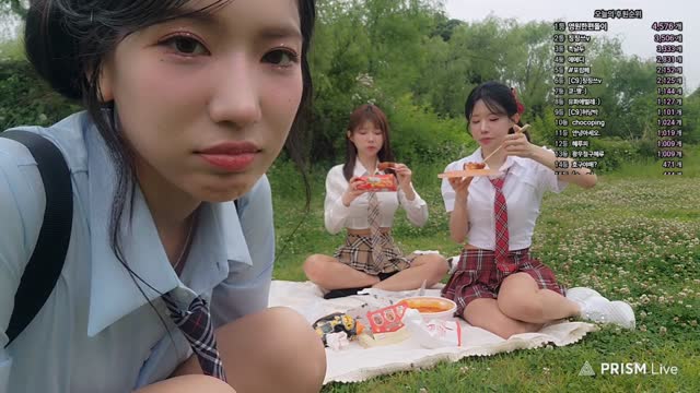 [캐치][씨나인] 유화X로지X혜루 피크닉 우ㄹl 우정 뽀zㅔㅂ ㅓ ,,☆ | SOOP VOD