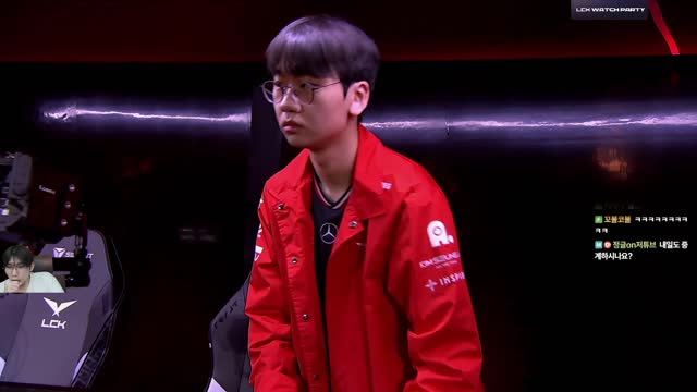 [클립]Lck msi 대표 선발전 KT vs T1 저교수의 날카로운 시선 #lckwatchparty | SOOP VOD