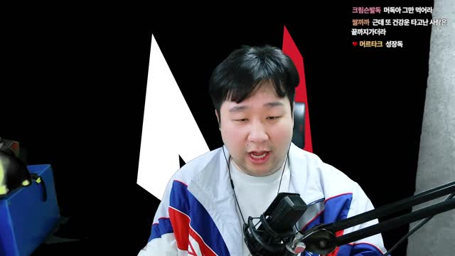 [클립]갑자기 집을 청결하게 만들고싶어진 머독 | SOOP VOD