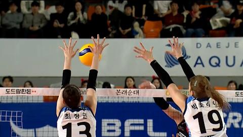 3세트 초반 기선을 잡는 IBK기업은행! | SOOP VOD