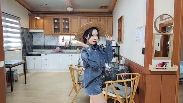 로기다 로꾸추털이 떴다 Ep.1 게스트 애지니 [감컴퍼니] | SOOP VOD