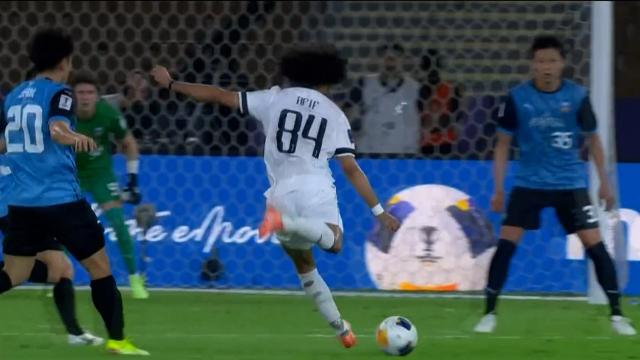 불을 뿜는 알 사드의 공격, 강한 슈팅 시도했던 아피프! | SOOP VOD