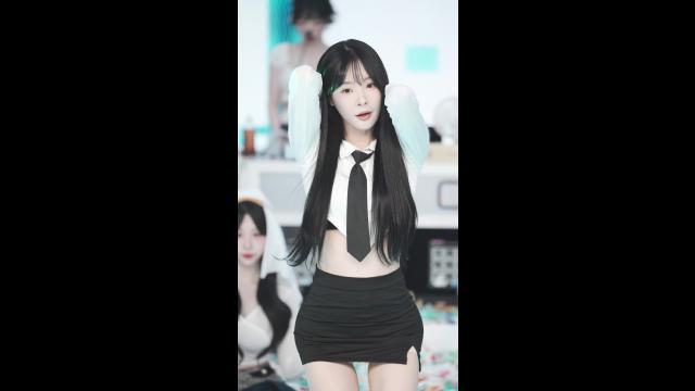 1302 제로투 [실물직캠] | SOOP VOD