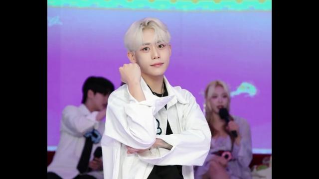 [댄동홀딩스/경웅] 무아 : Muah! (April) | SOOP VOD